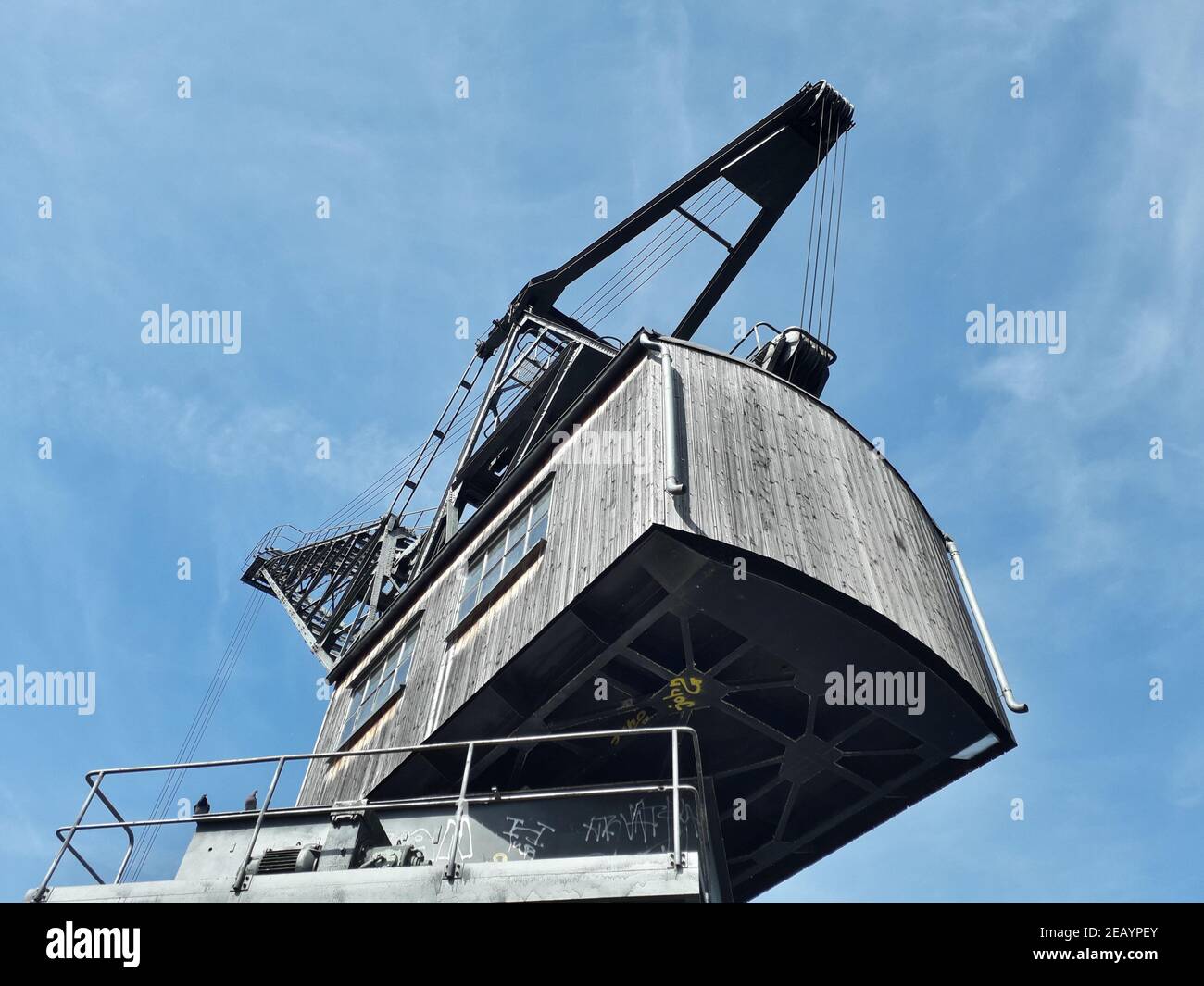 Old loading crane hi-res stock photography and images - Alamy