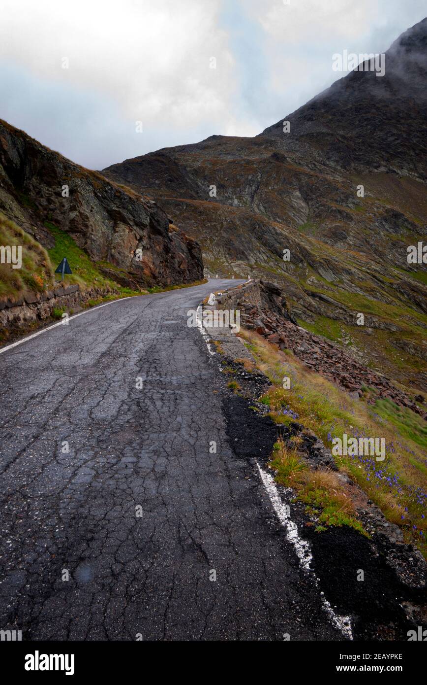 Passo di Gavia, the Gavia Pass over the mountains, Italy Stock Photo ...