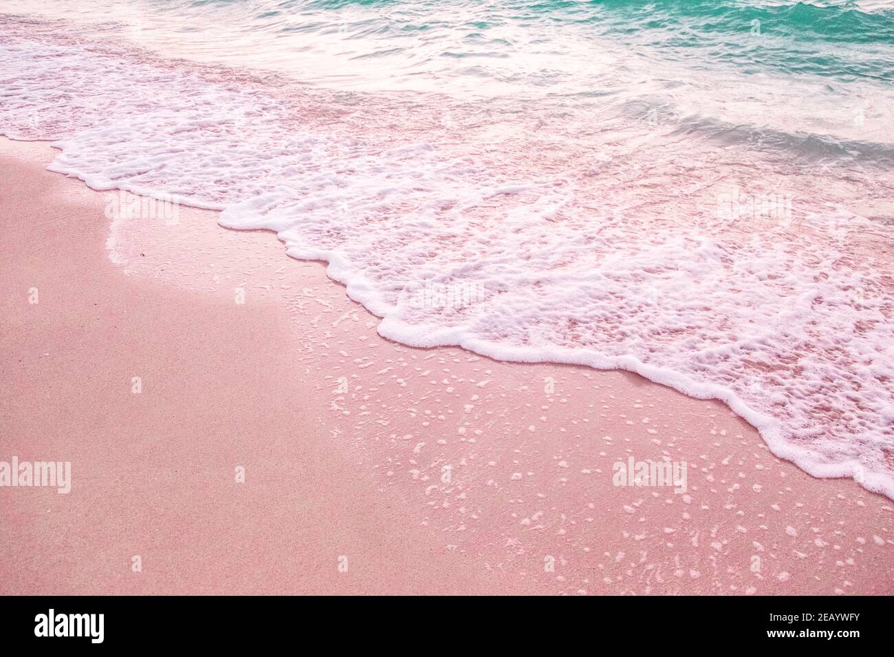 Breathtaking view of the beautiful ocean waves captured in Dubai, UAE ...