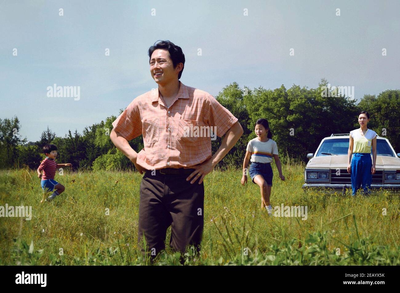 STEVEN YEUN in MINARI (2020), directed by LEE ISAAC CHUNG. Credit: PLAN ...
