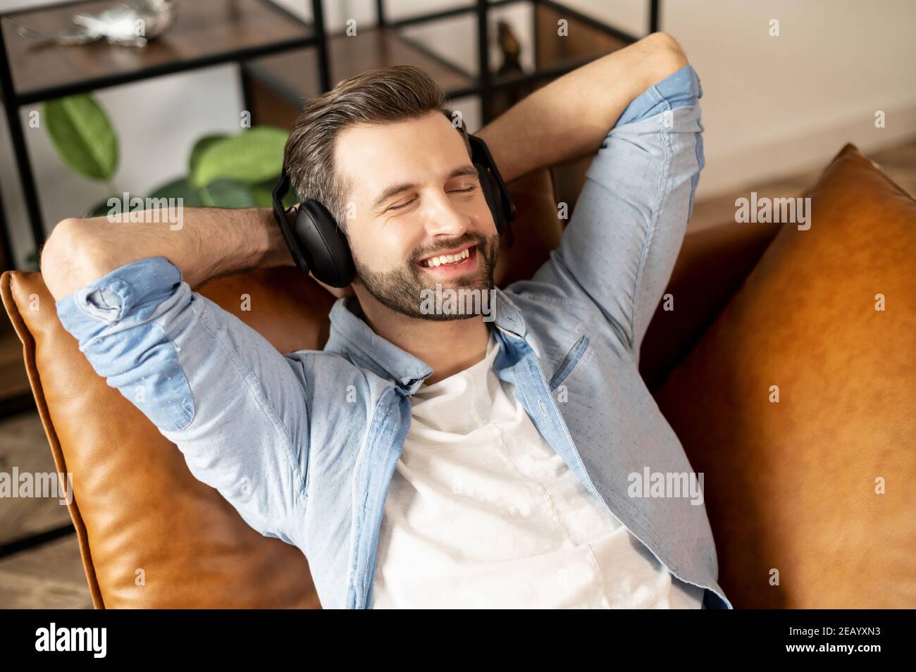 Human rests hi-res stock photography and images - Alamy