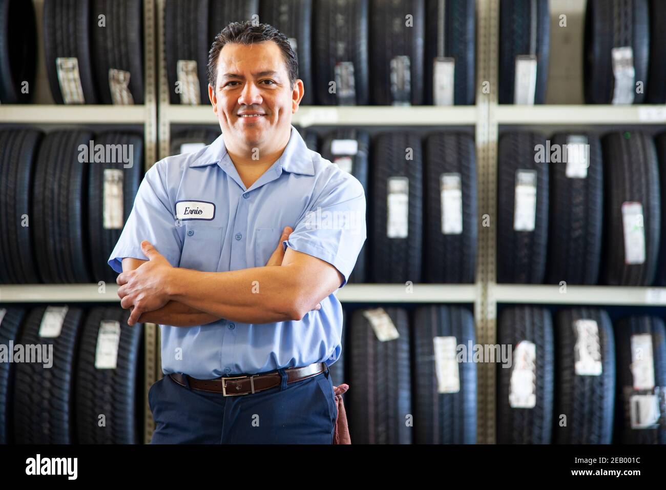 Man male men hispanic latinx hi-res stock photography and images - Alamy