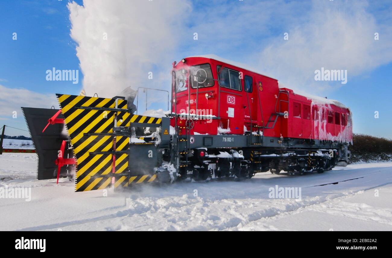 Snow blower train hi-res stock photography and images - Alamy