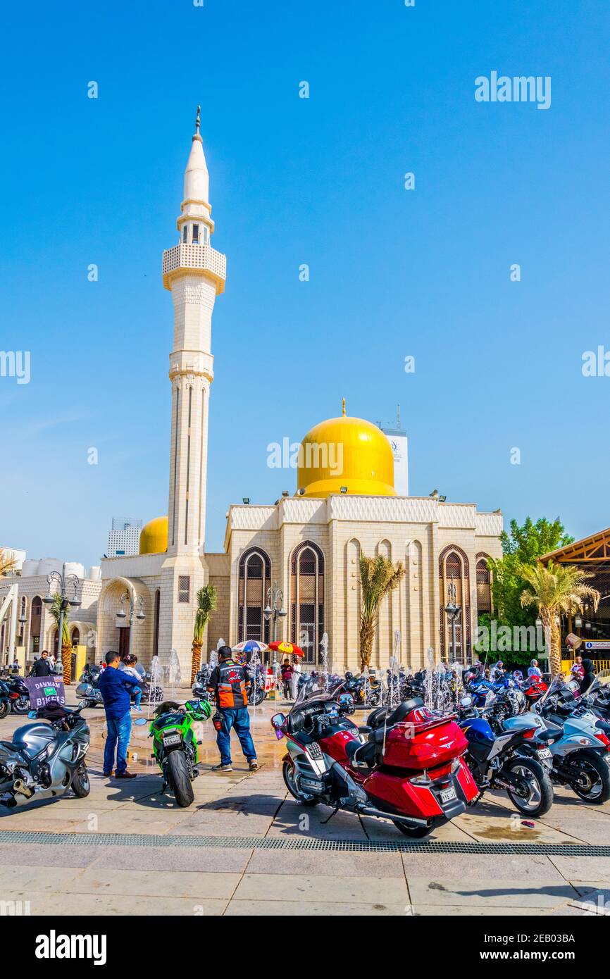 Kuwait city sightseeing hi-res stock photography and images - Alamy