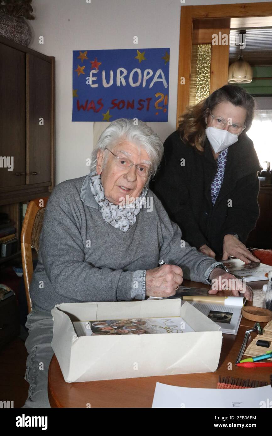 Schauspieler Heinz Behrens und Ehefrau Birgit bei der Aufzeichnung der ...