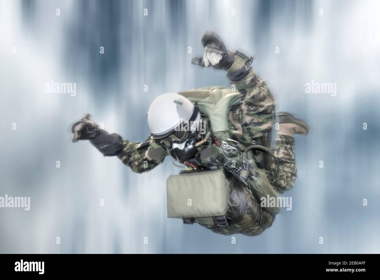 Military Free Fall High Resolution Stock Photography and Images - Alamy