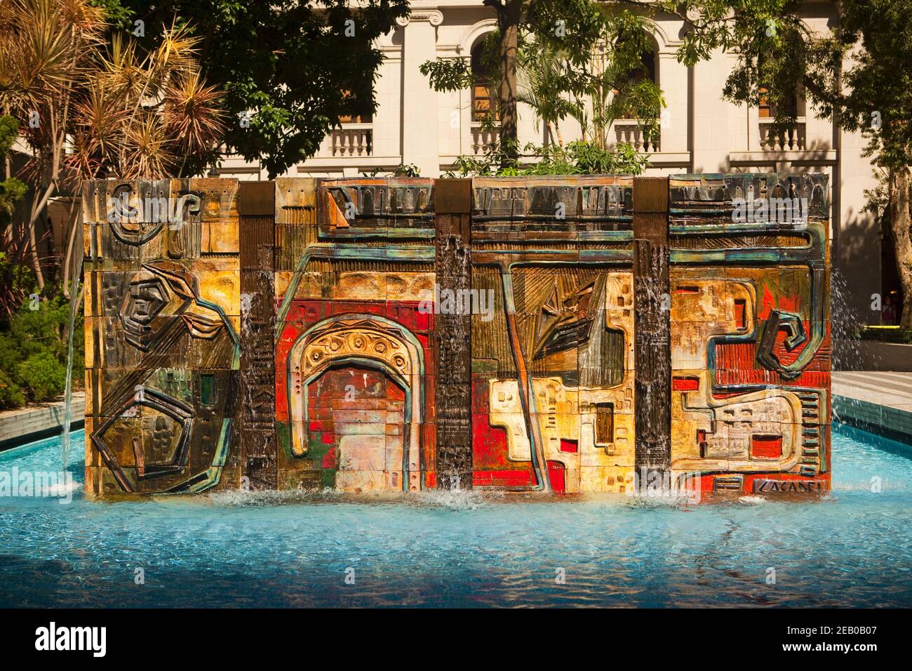 Detail of the fountain in Statue Square, Hong Kong Stock Photo - Alamy