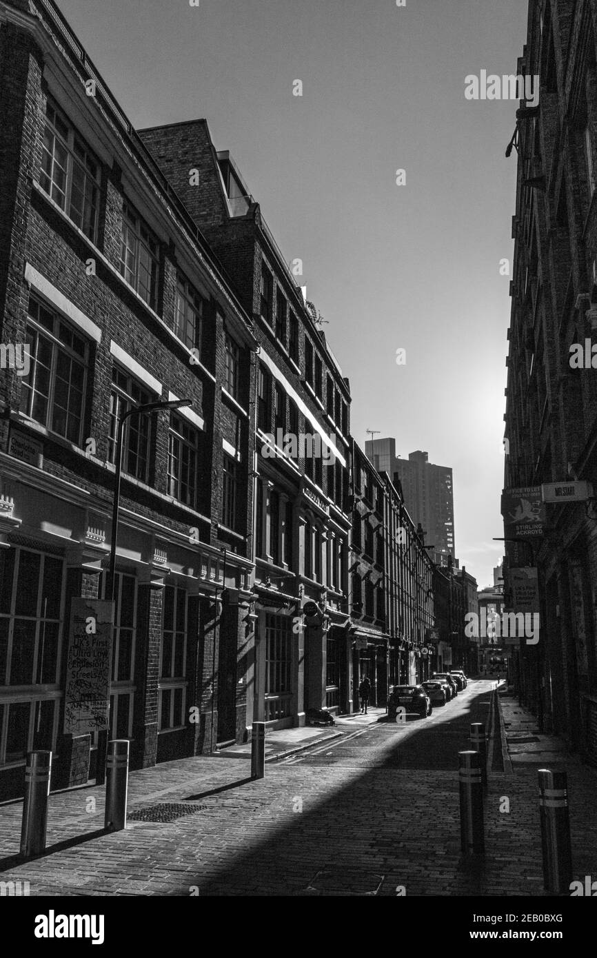 Deep shadows creates hi-res stock photography and images - Alamy