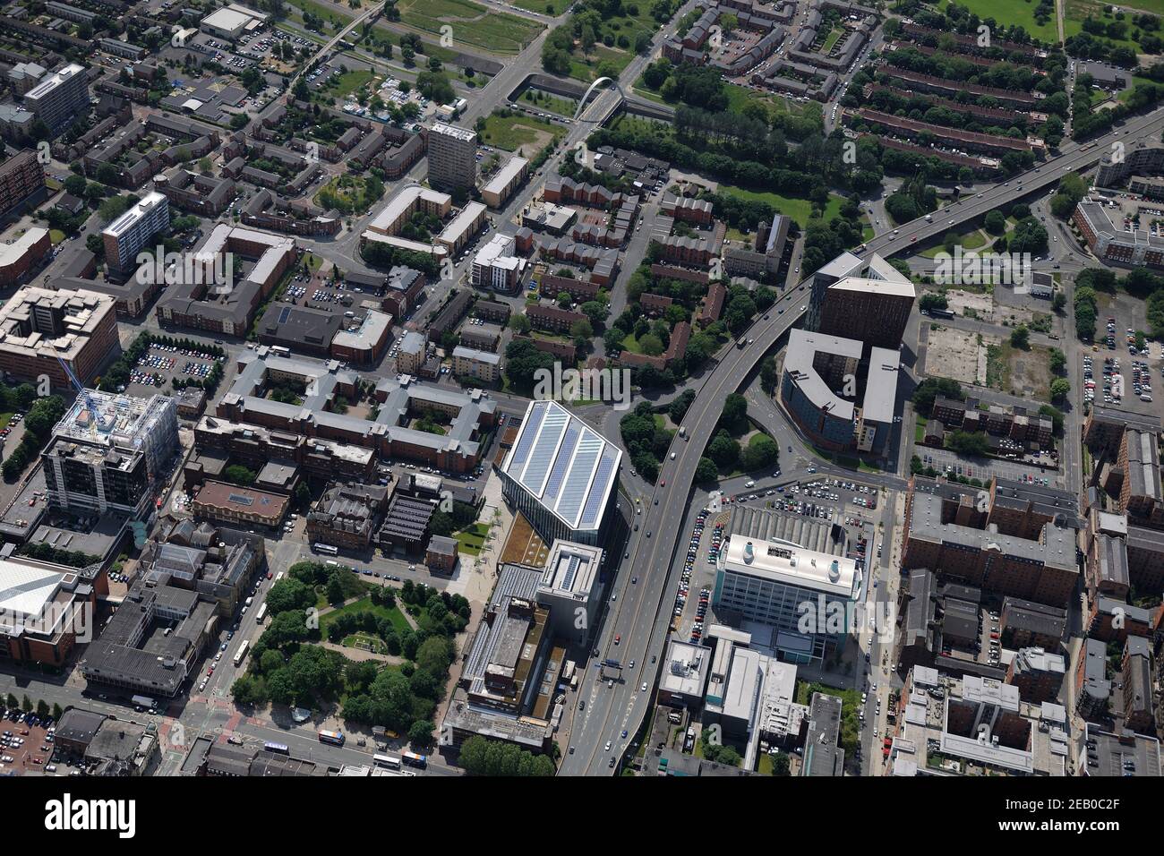 Umist campus of manchester university hi-res stock photography and ...