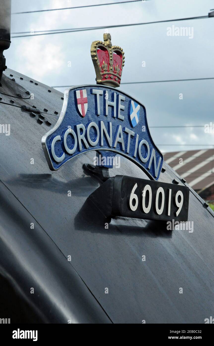 Coronation class steam locomotive hi-res stock photography and images ...