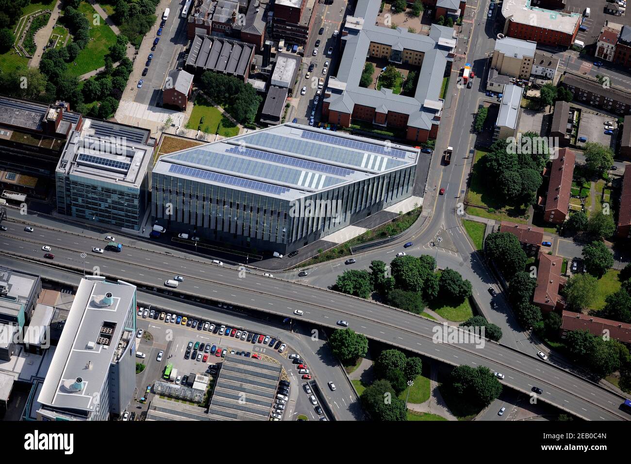 Umist campus of manchester university hi-res stock photography and ...