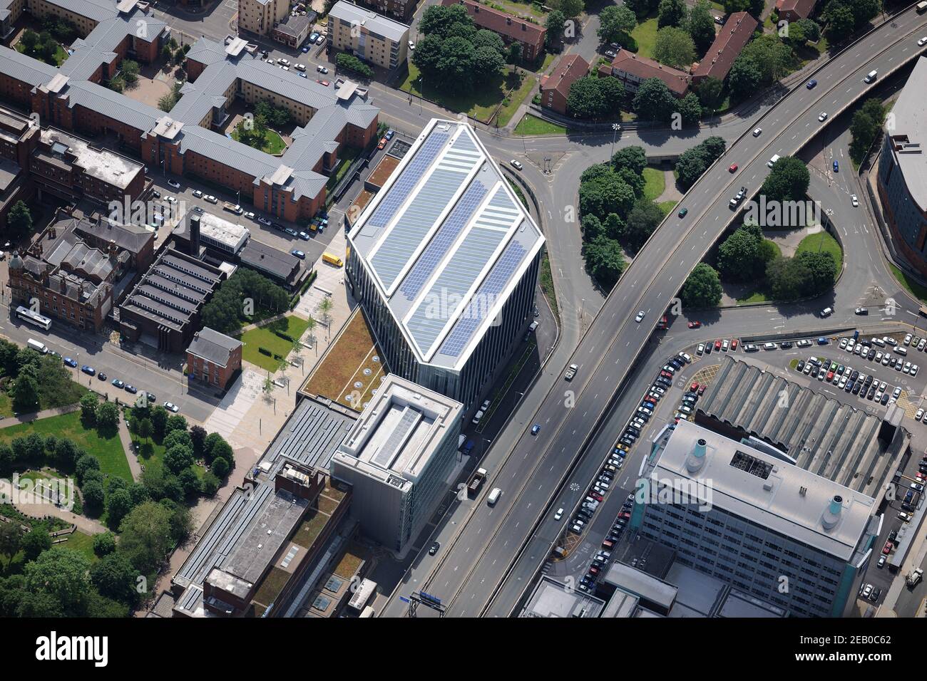 Umist campus of manchester university hi-res stock photography and ...