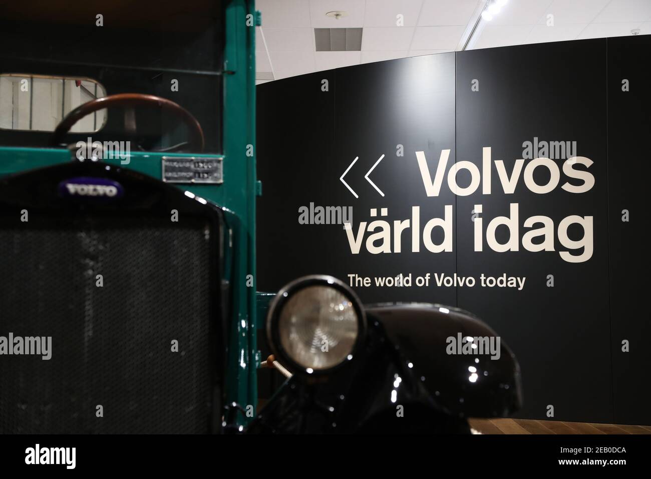 Old volvo logo hi-res stock photography and images - Alamy