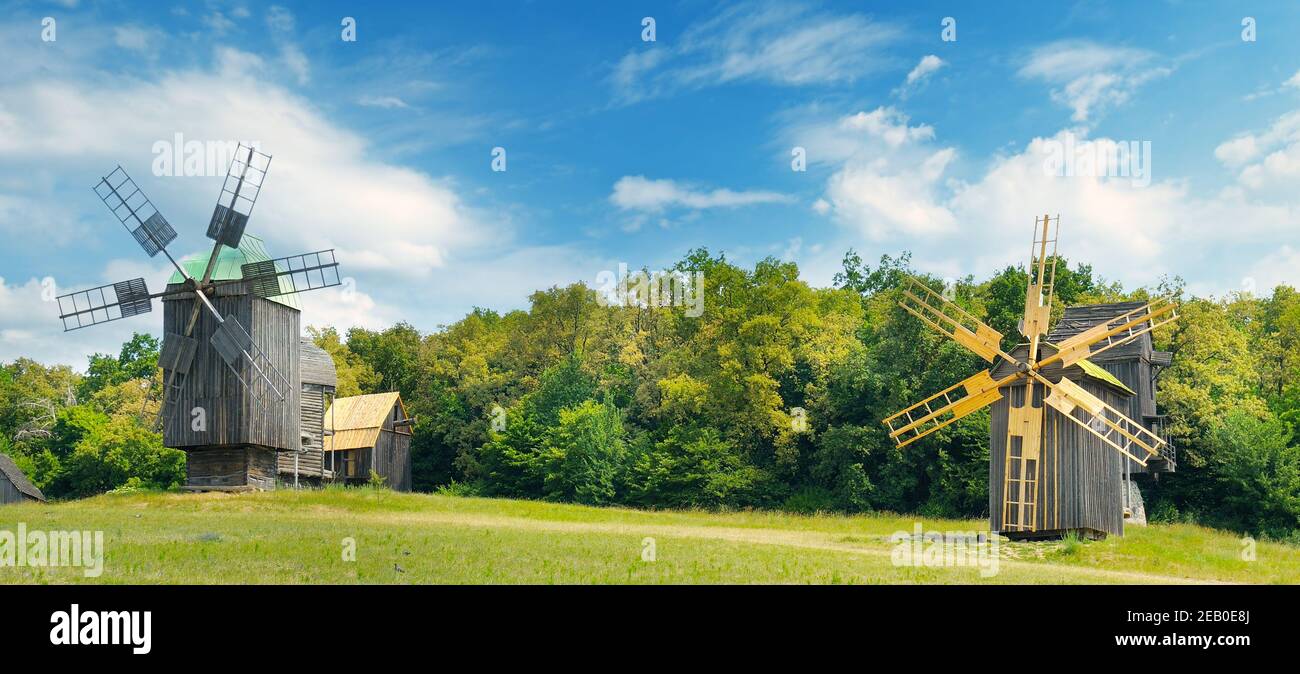 Wide farm old windmill hi-res stock photography and images - Alamy