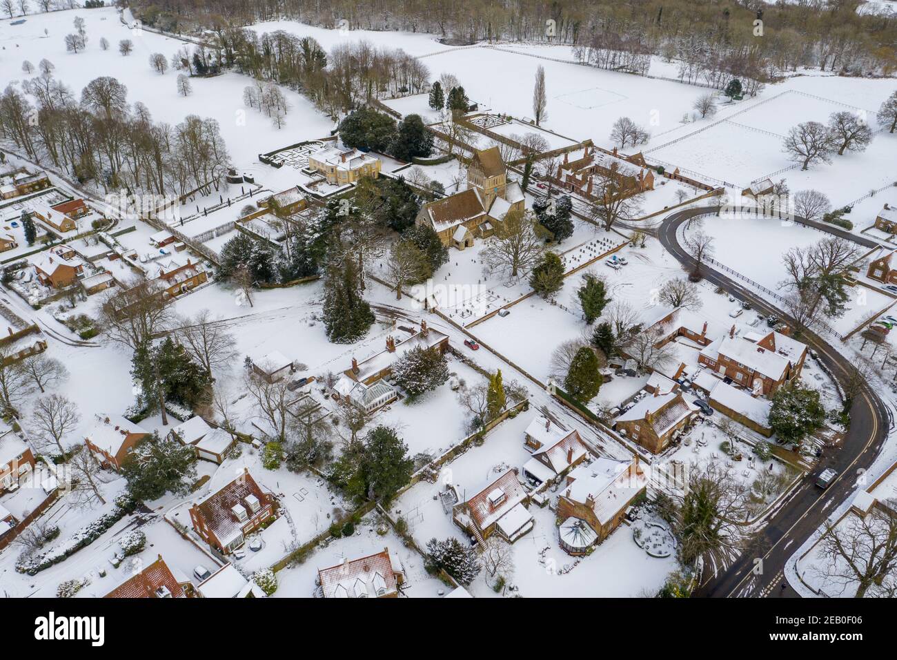 Warning snow would continue hi-res stock photography and images - Alamy