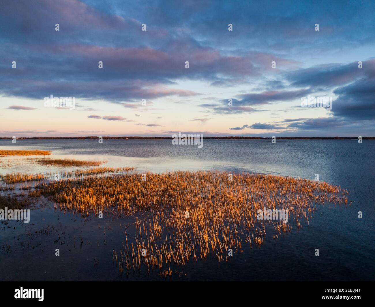 Aerial water hi-res stock photography and images - Alamy