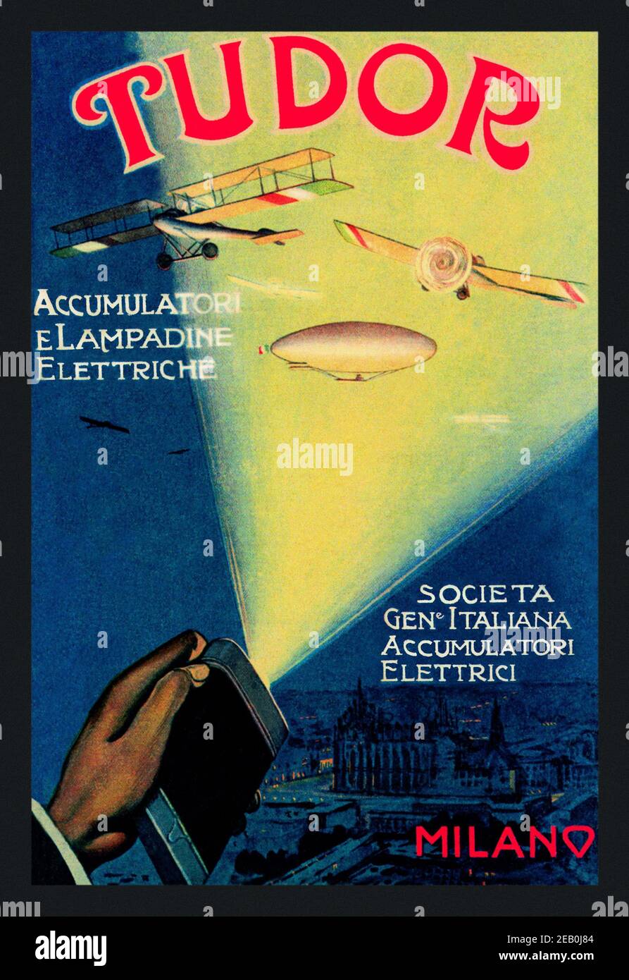 Vintage flying machines hi-res stock photography and images - Alamy