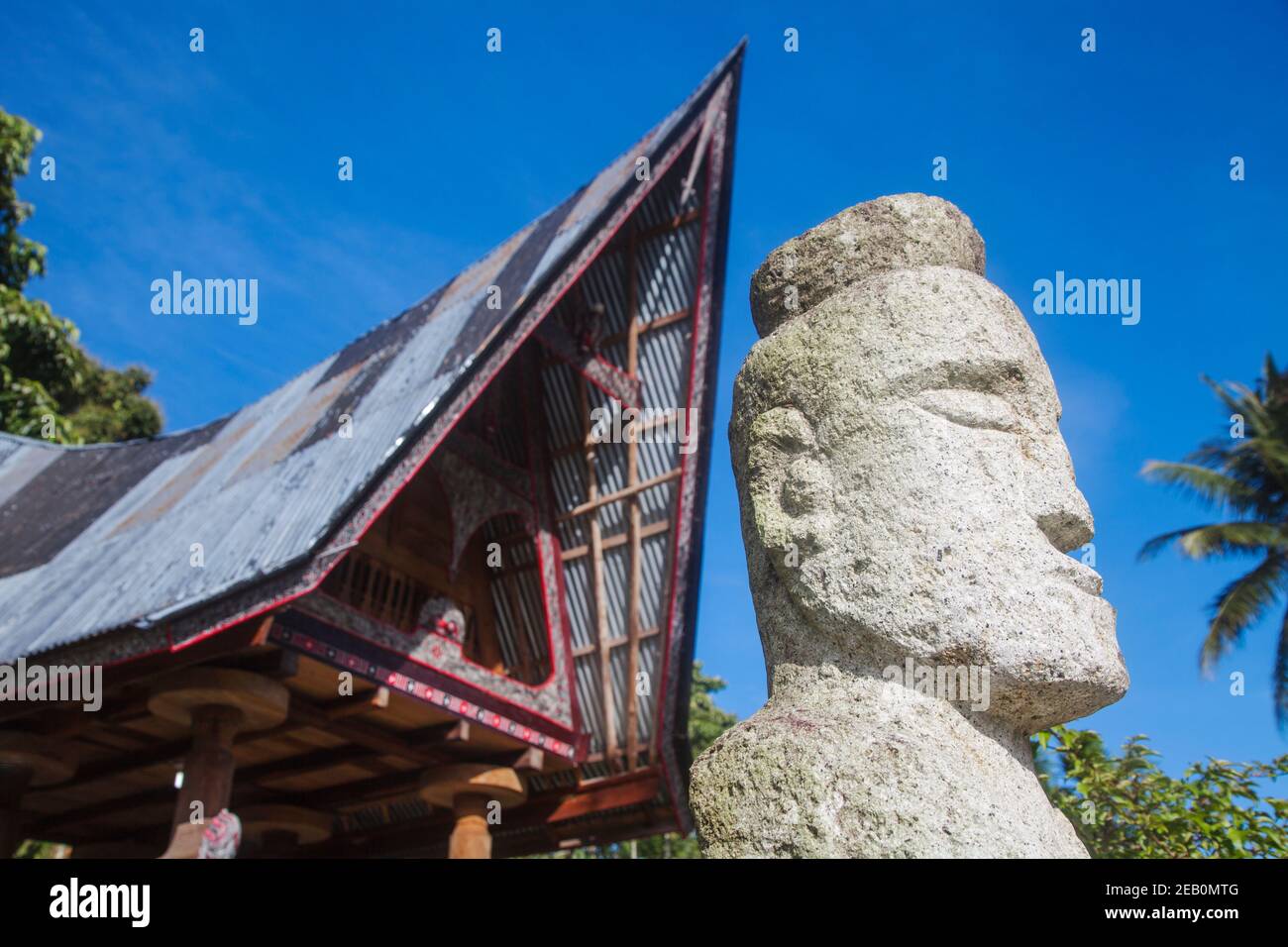 Toba batak sculpture hi-res stock photography and images - Alamy