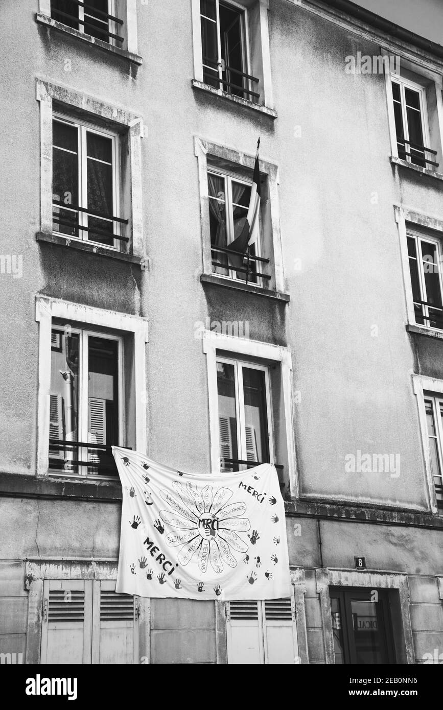 Covid 19 paris Black and White Stock Photos & Images - Alamy