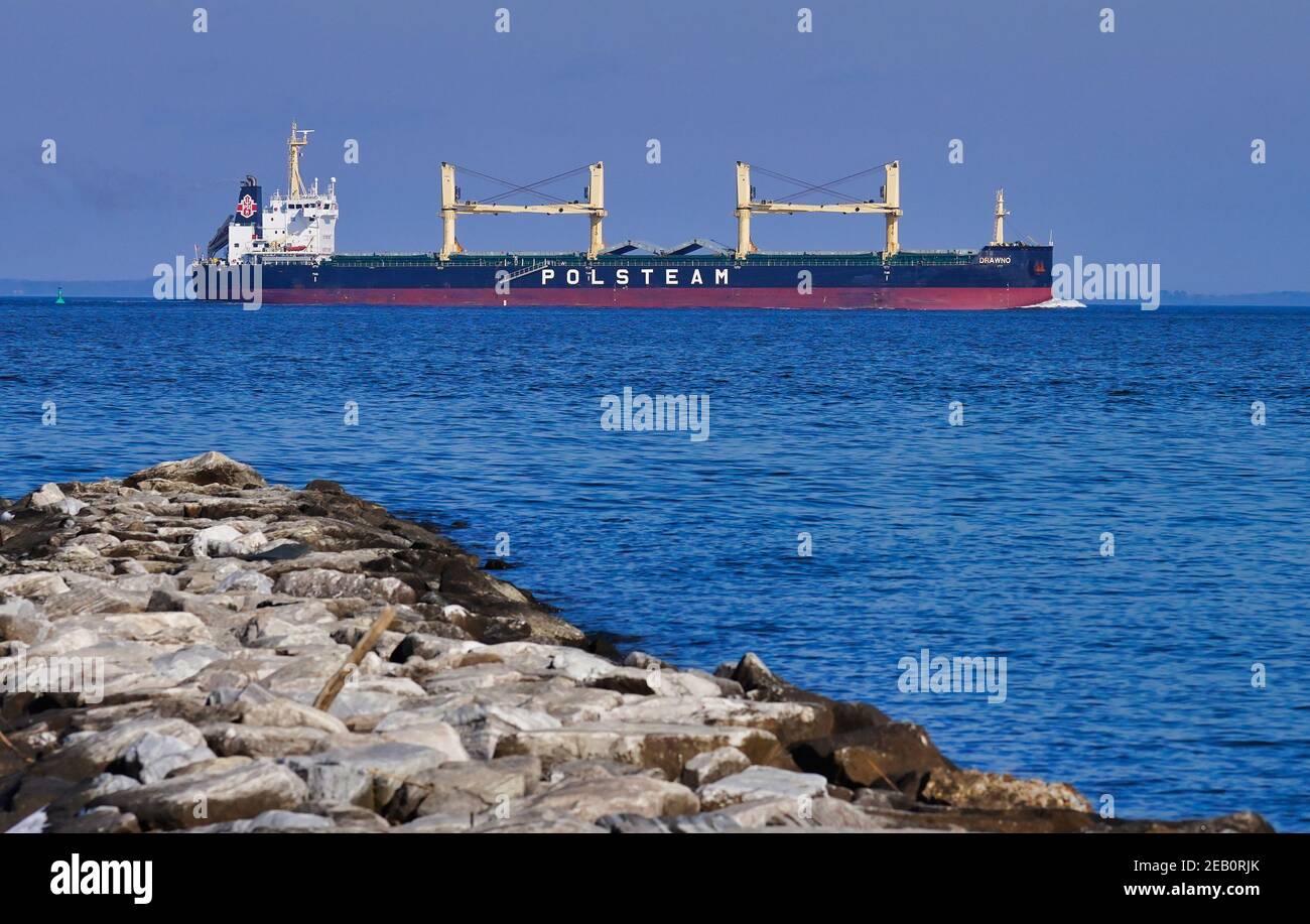 Polish cargo vessel passes up the Chesapeake Bay Stock Photo - Alamy