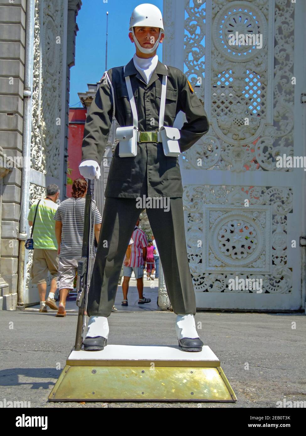 Istanbul, Turkey - August 01, 2006: Soldier Guard at Gate Entrance to ...
