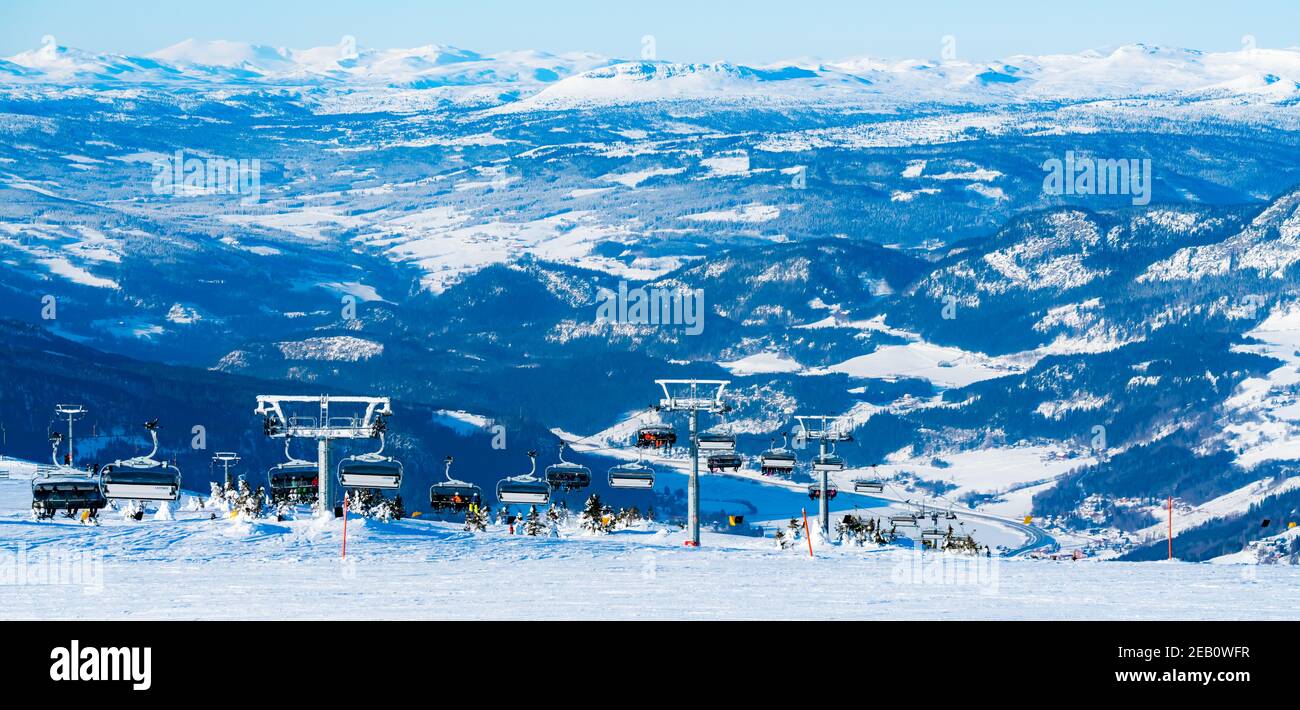 Ski lift over ski resort hi-res stock photography and images - Alamy