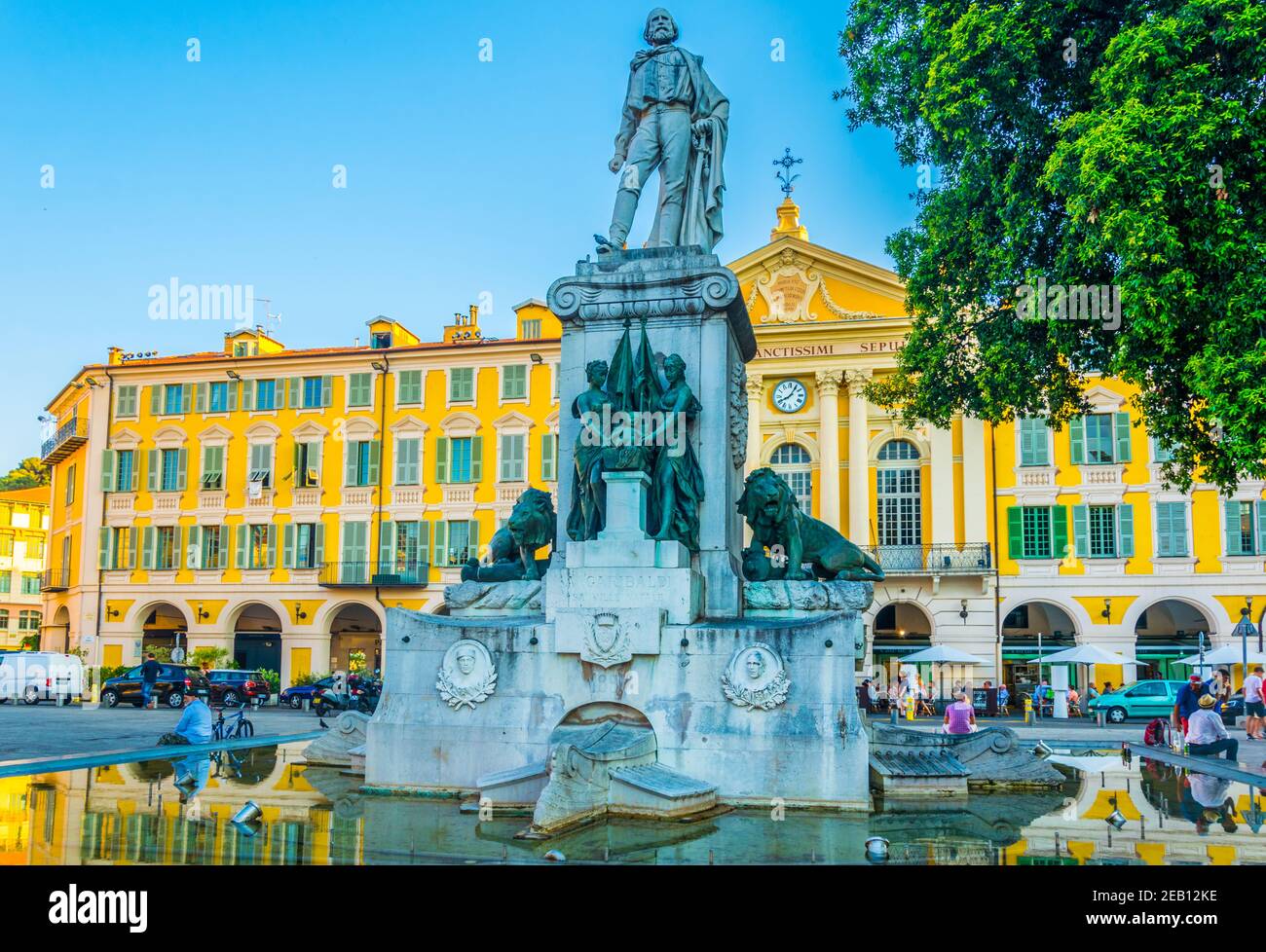 NICE, FRANCE, JUNE 11, 2017: Monument of Garibaldi and Chapelle du ...