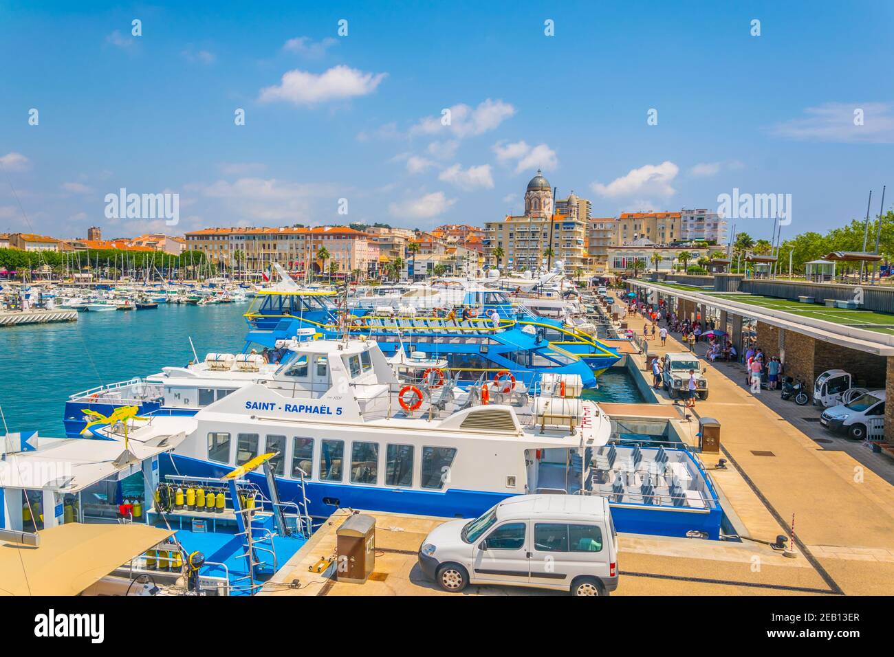 Old town saint raphael hi-res stock photography and images - Alamy