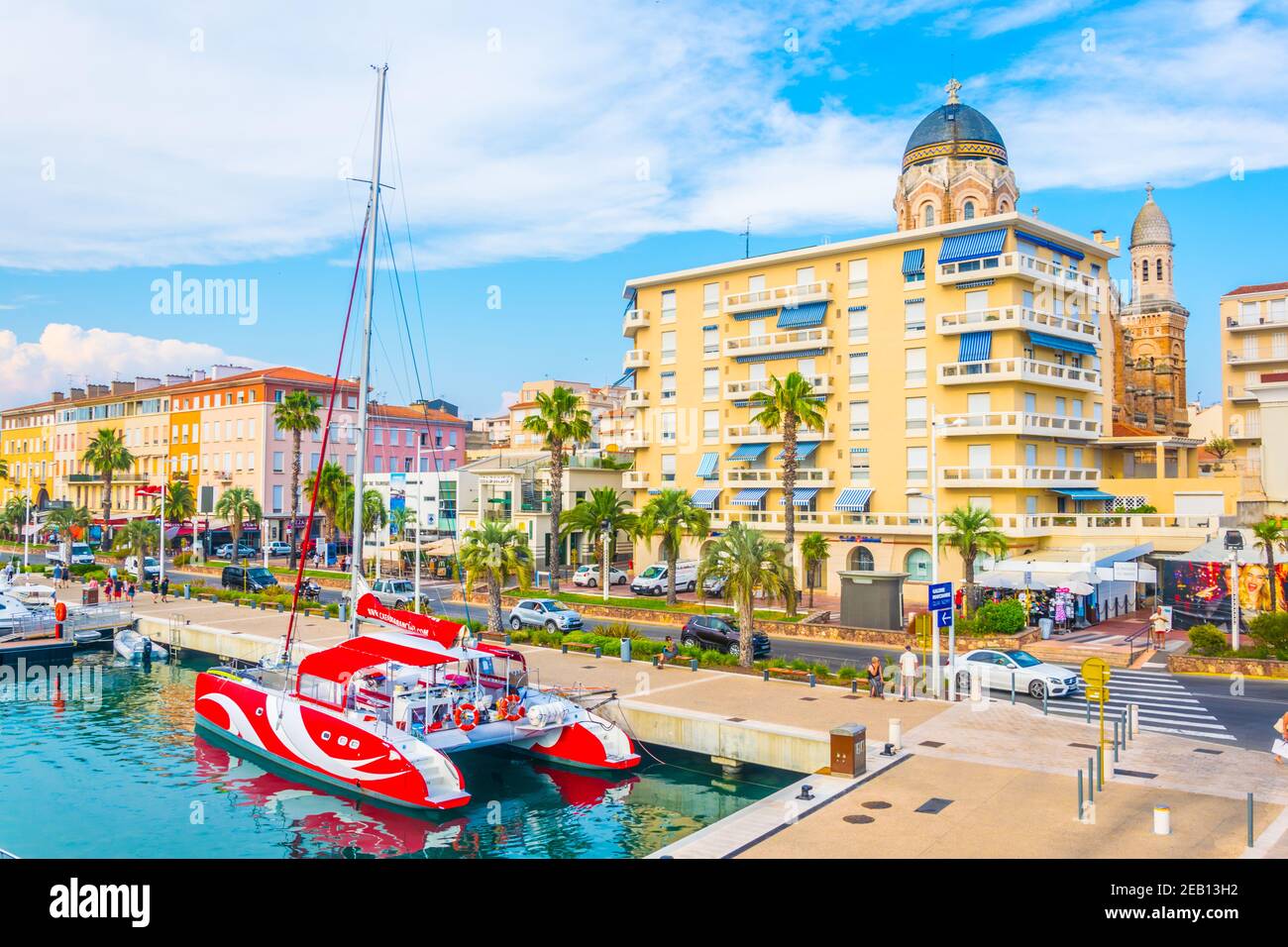 Old town saint raphael hi-res stock photography and images - Alamy