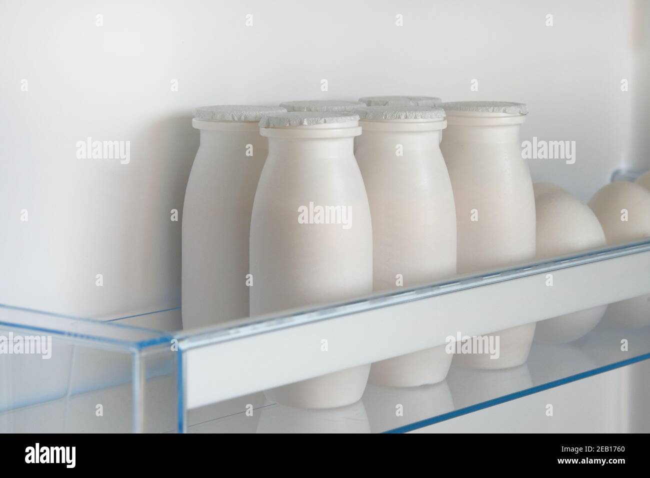 Empty fridge bottle hi-res stock photography and images - Alamy