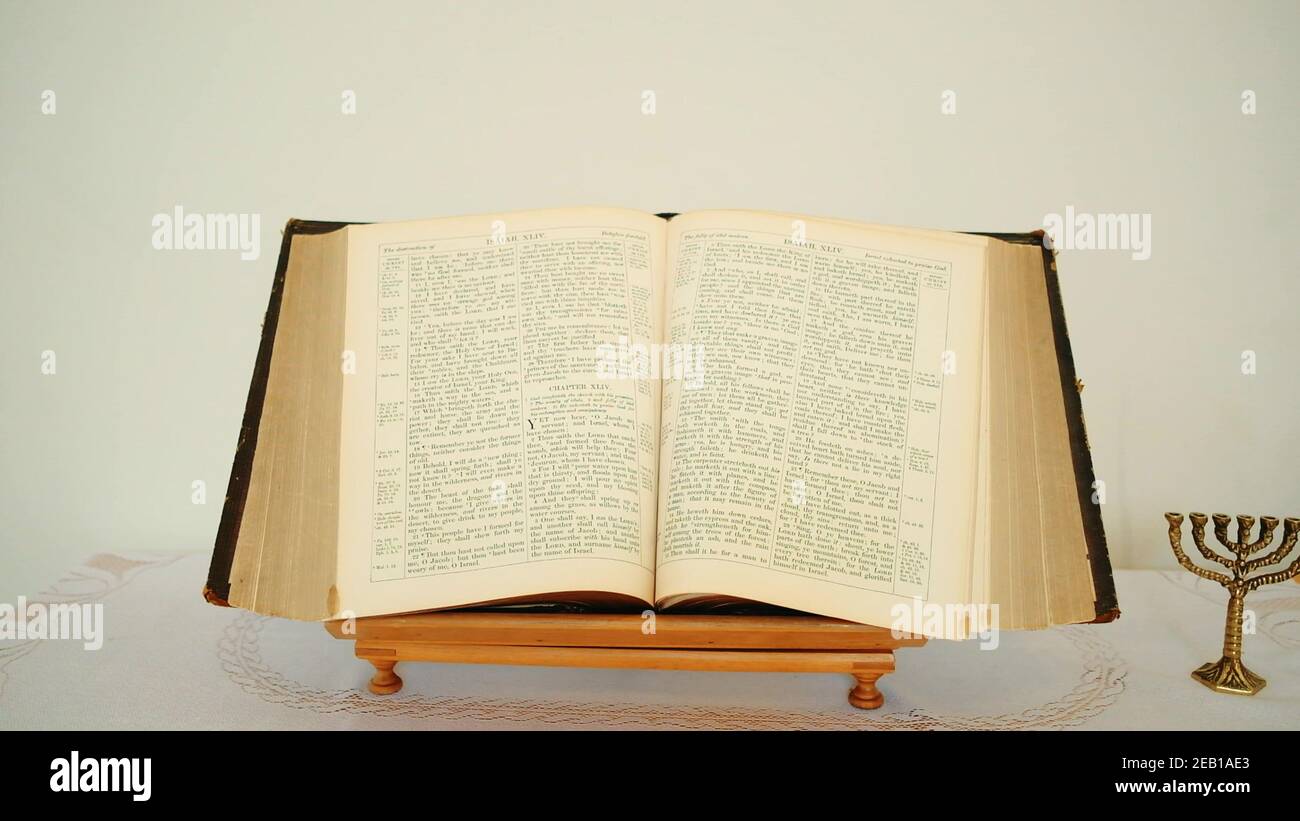 Bible on table hi-res stock photography and images - Alamy
