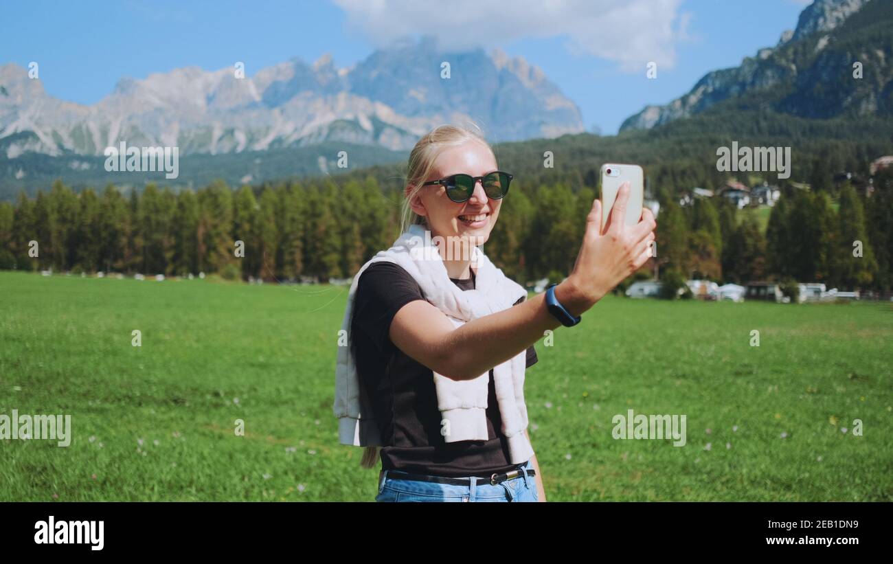 Making video of the nature hi-res stock photography and images - Alamy