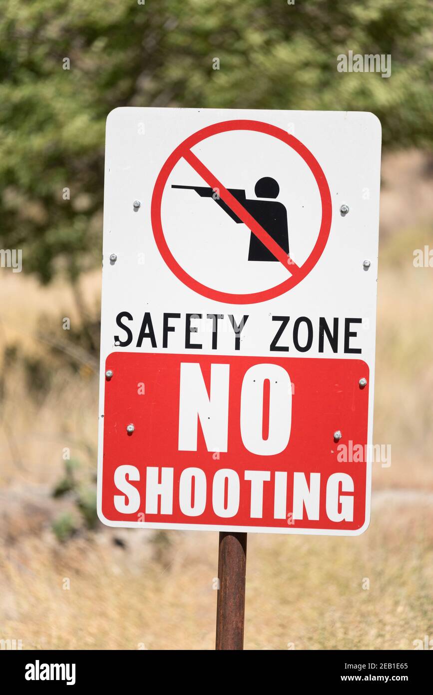 No shooting sign along the Snake River in Washington County, Idaho ...