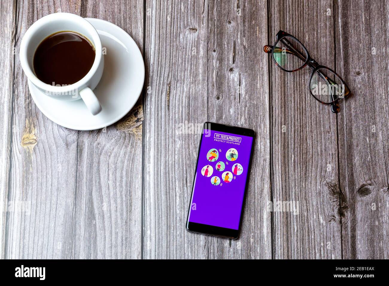 Track and trace scotland app hi-res stock photography and images - Alamy