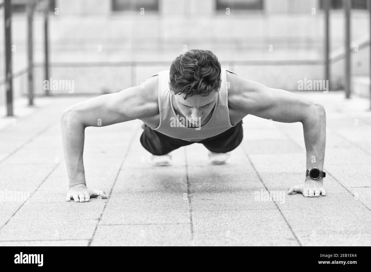 Caucasian athlete man doing push-ups. Fitness man training push up ...