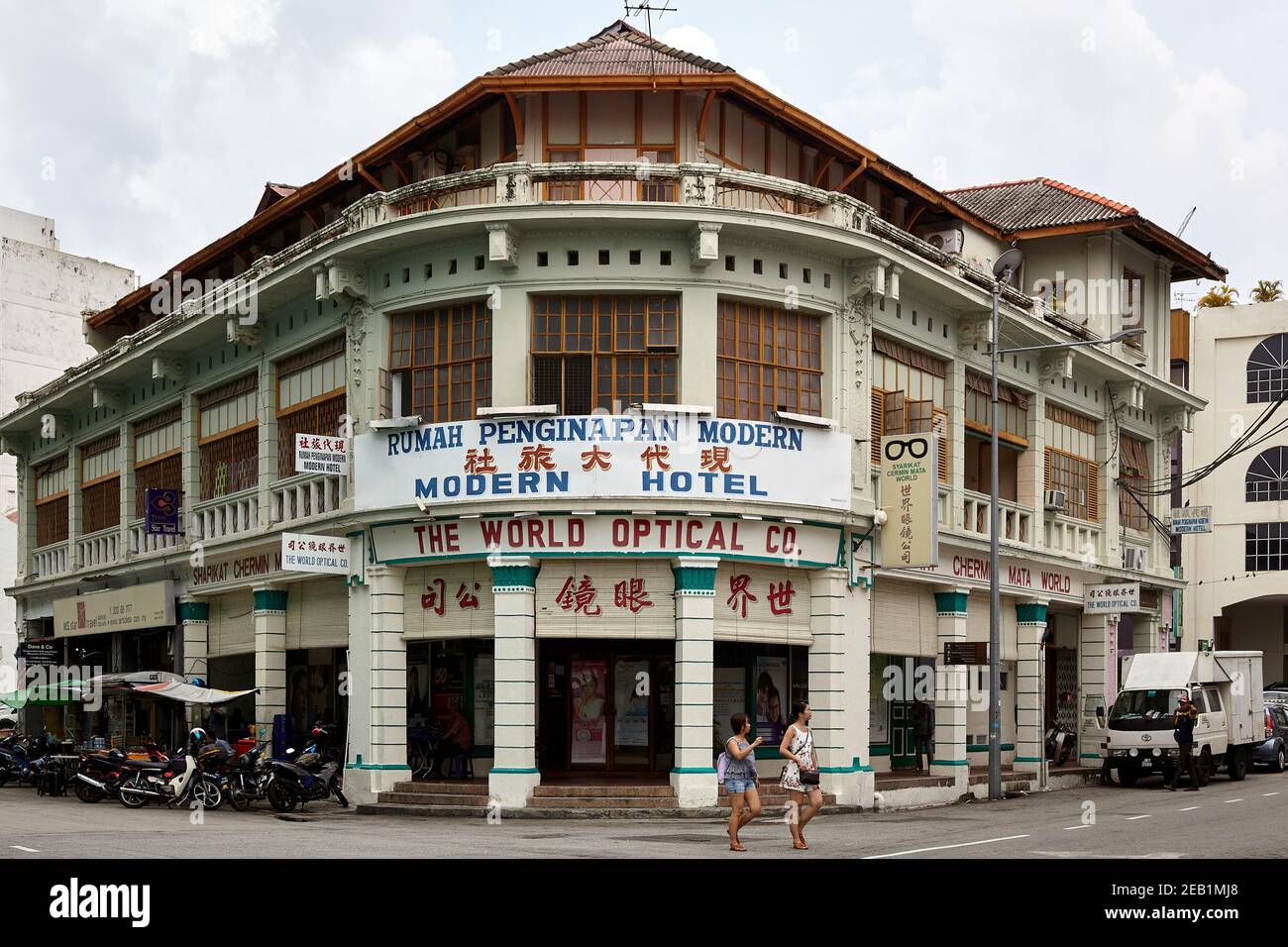 The Modern Hotel and World Optical building, George Town, Penang Stock ...