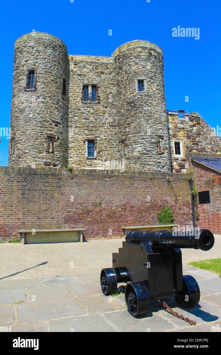 The Ypres Tower-This was originally called Baddings Tower and was built ...
