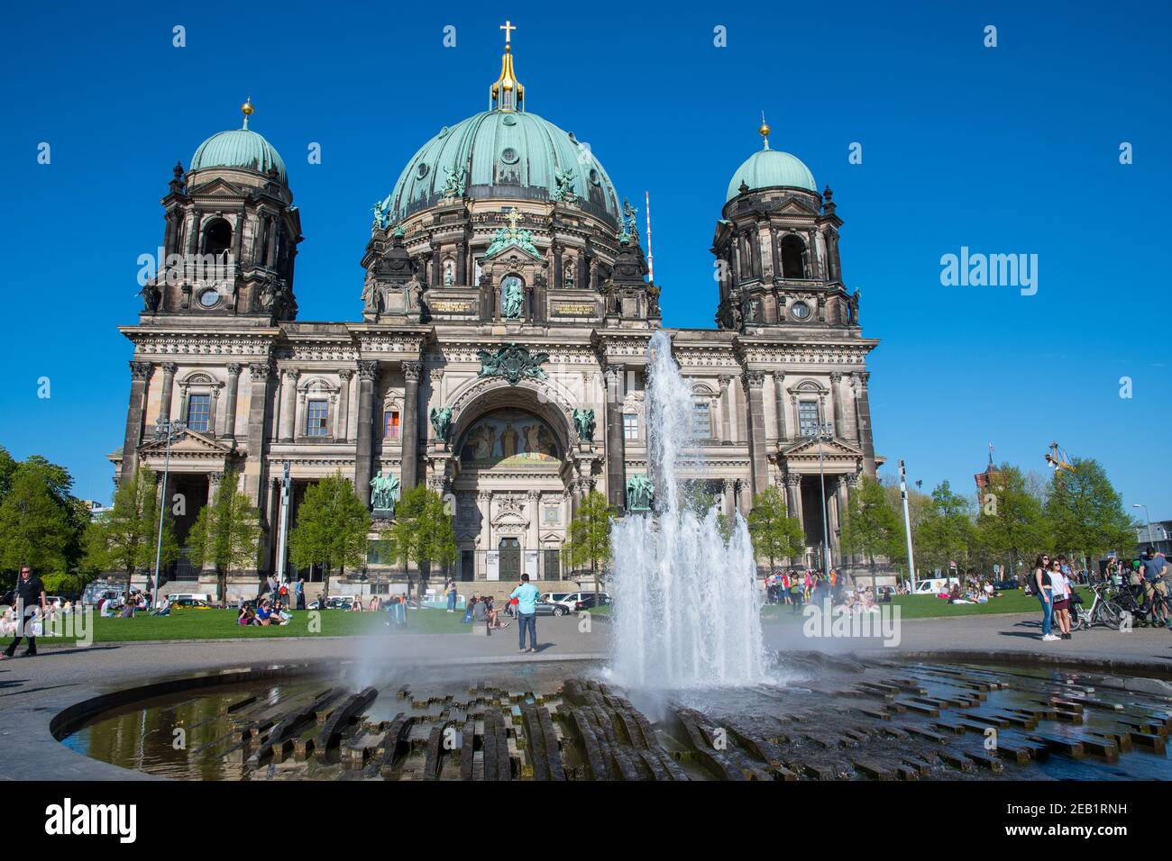 Berlin cathedral berliner dom high hi-res stock photography and images ...