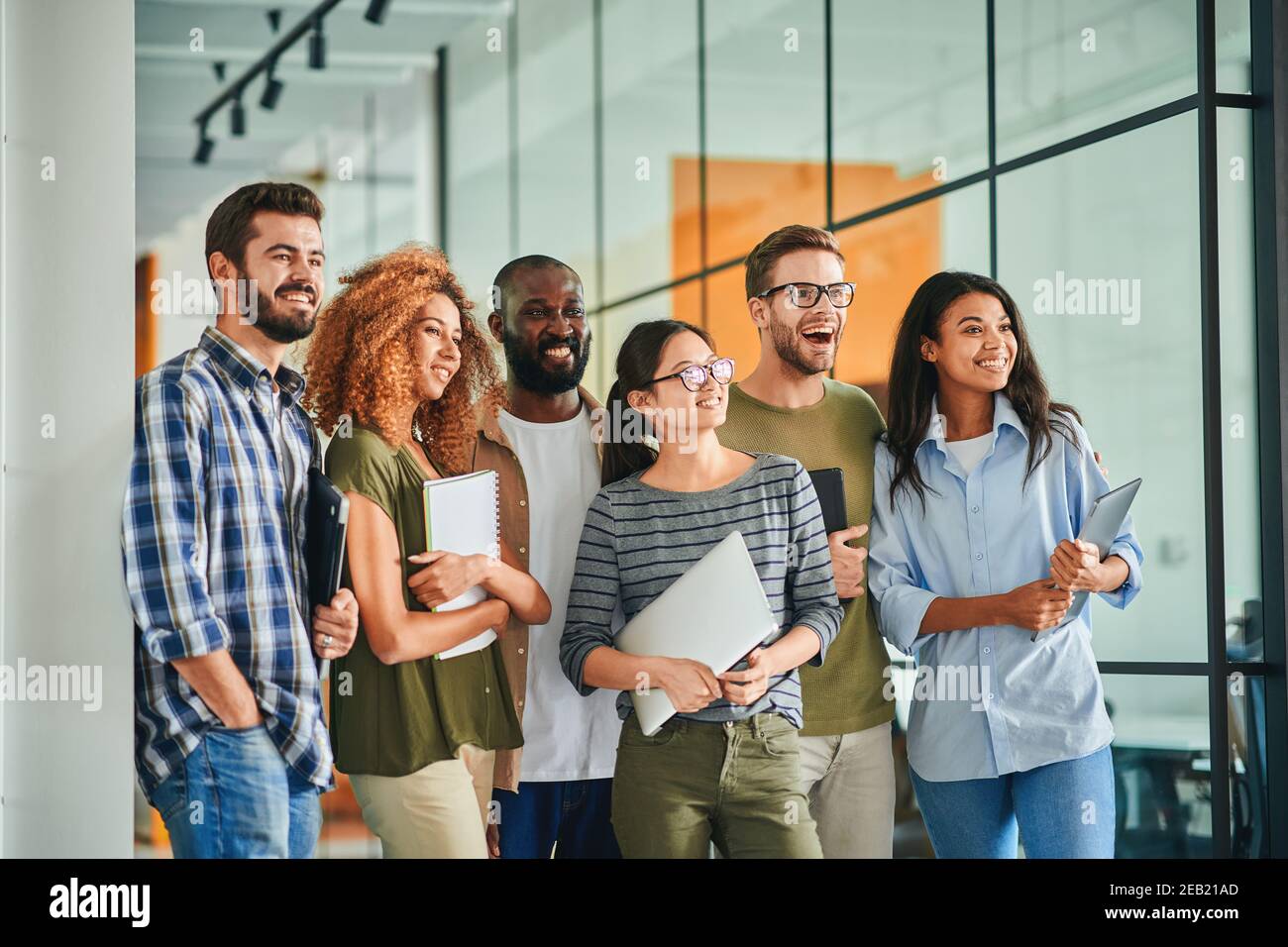 Best laptops hi-res stock photography and images - Alamy