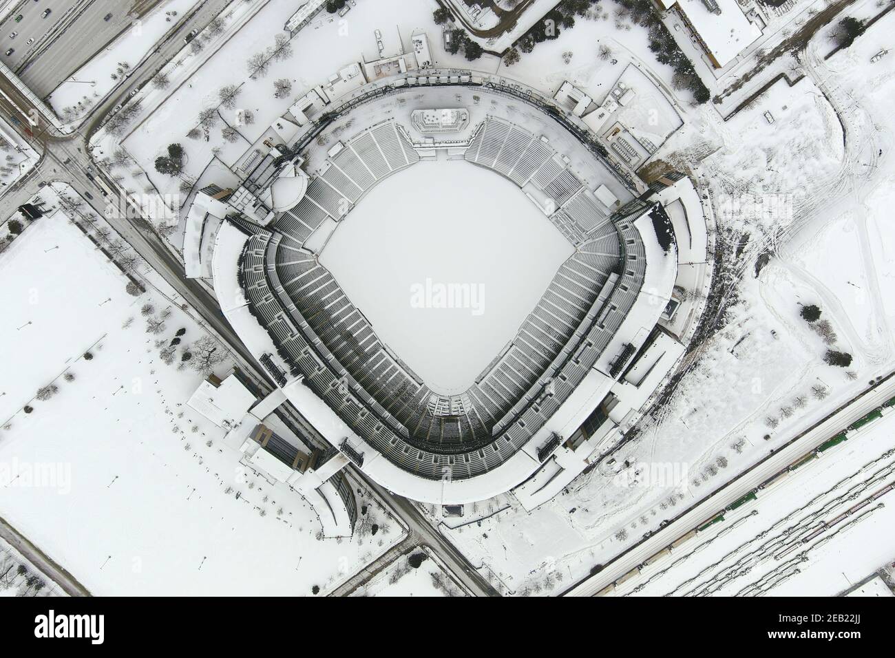 Cellular field chicago stadium hi-res stock photography and images - Alamy