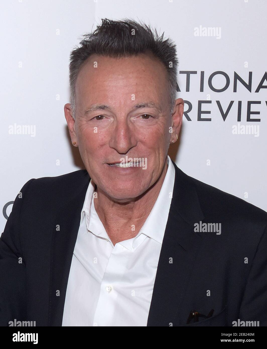 Review details hi-res stock photography and images - Alamy