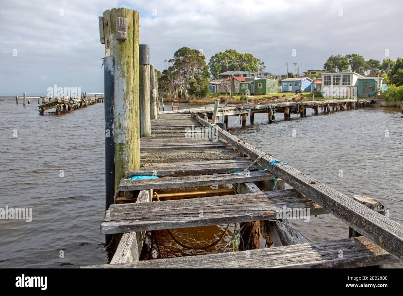 Ricketty hi-res stock photography and images - Alamy