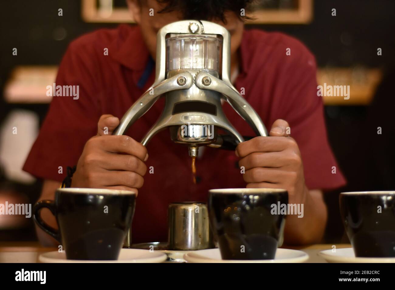 Barista cafe Prepare espresso and vietnam coffee drinks at the coffee ...