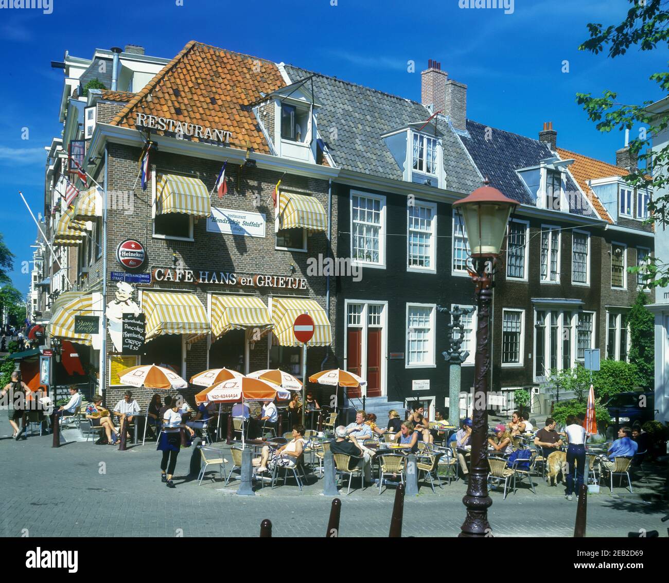 1990s outdoor cafe hi-res stock photography and images - Alamy