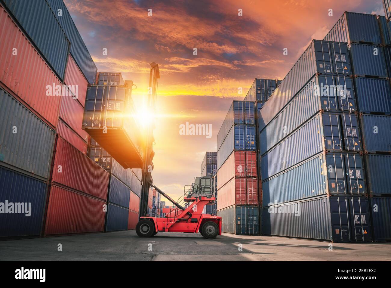 Container Ship Loading of Import/Export Freight Transportation Industry ...