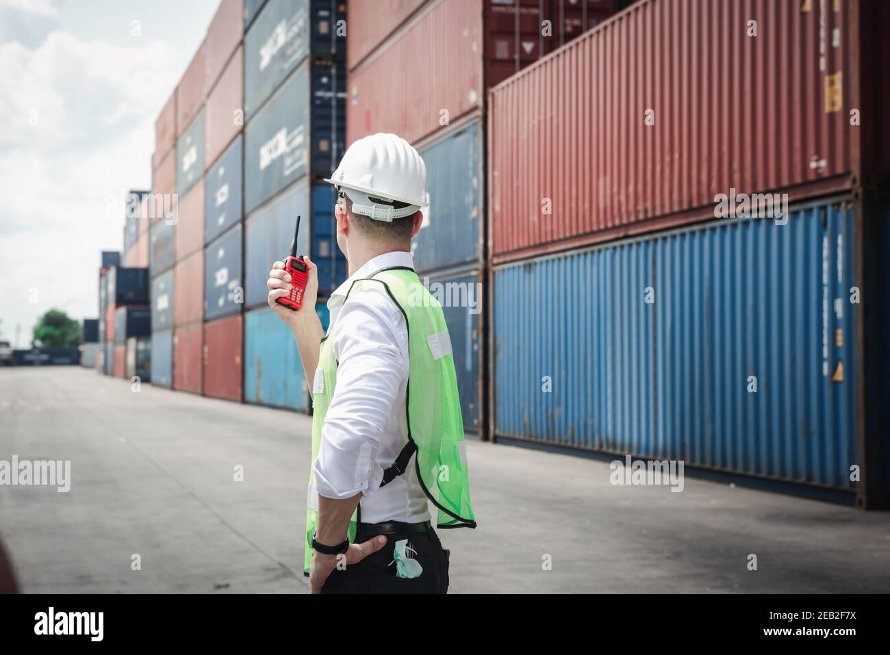 Project cargo handling hi-res stock photography and images - Alamy