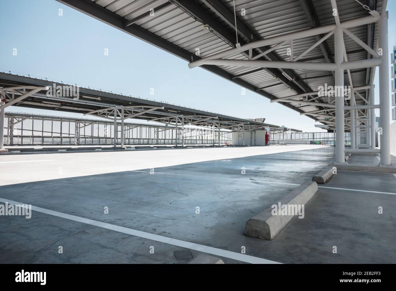 Car Parking Lot Area on Deck Floor of Shopping Mall, Perspective View ...