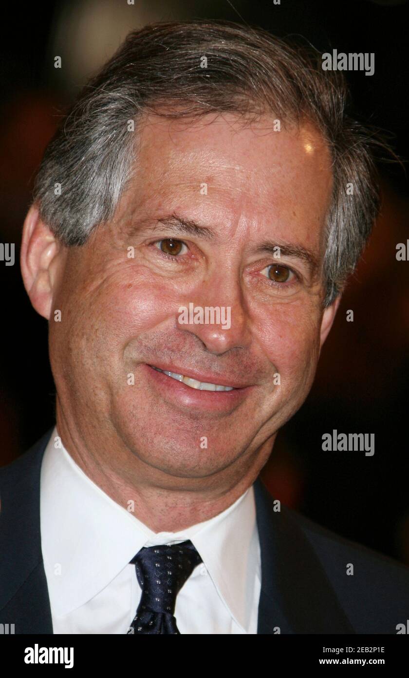 Robert A. Altman, lawyer and husband of Lynda Carter attends "Chicago ...