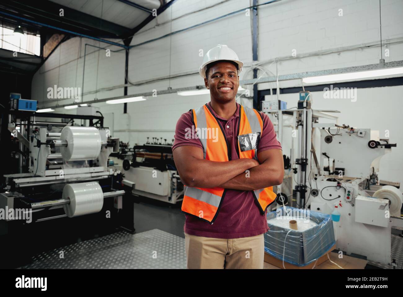African factory hi-res stock photography and images - Alamy