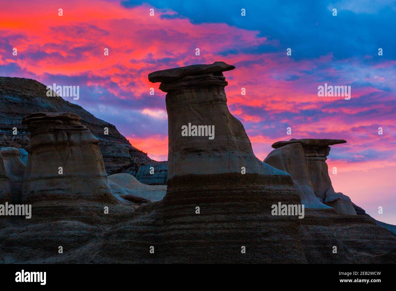 Hoodoo rock formations in the Alberta badlands near Drumheller at ...